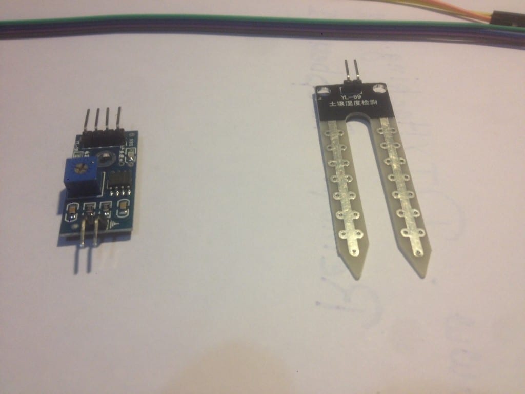 Build Smart Garden with Raspberry Pi using Moisture sensor