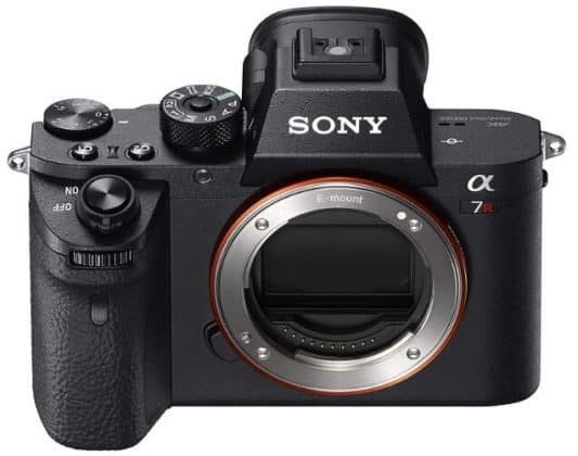 21Best Camera for Night Photography in 2022 - Reviewed